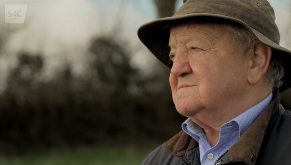 Cefn Gwlad: Brian Castell Howell – CARMARTHEN QUINS : Official Website